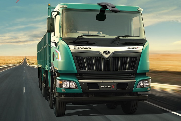 Mahindra Blazo X 42 PUSHER AXLE Truck Price 2023 Specifications, Images ...