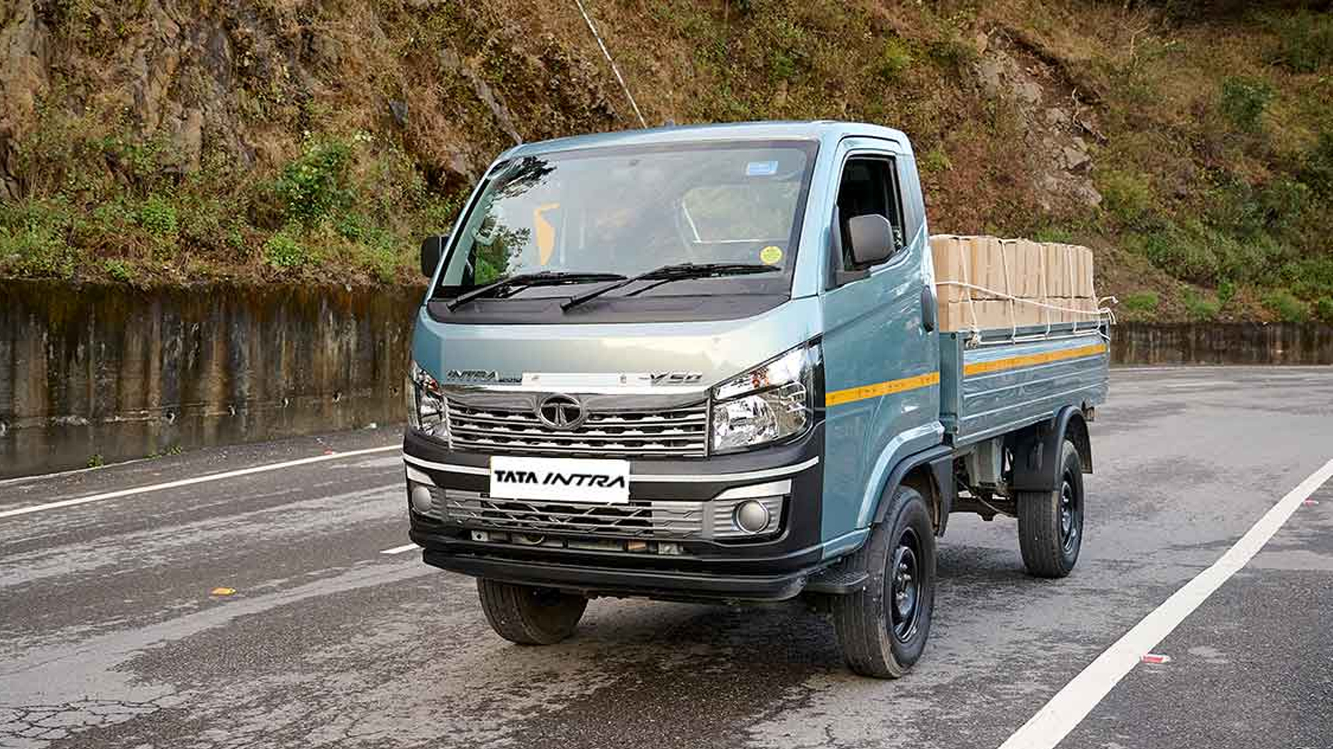 Tata Intra V50 Pickup Price 2023 Specifications, Images , Reviews ...