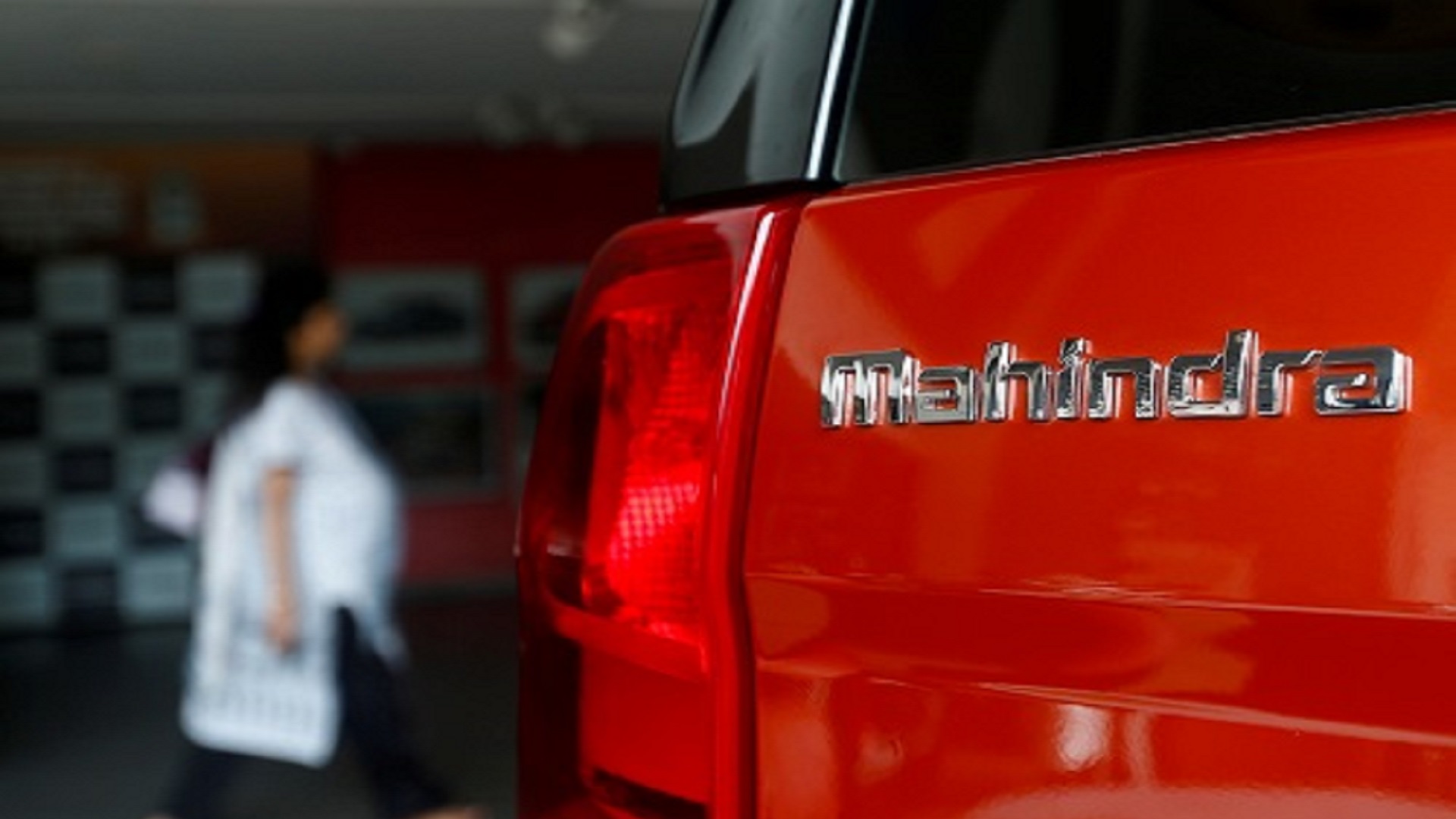 Mahindra unveils the iconic SUV's new, born electric avatar - its ...
